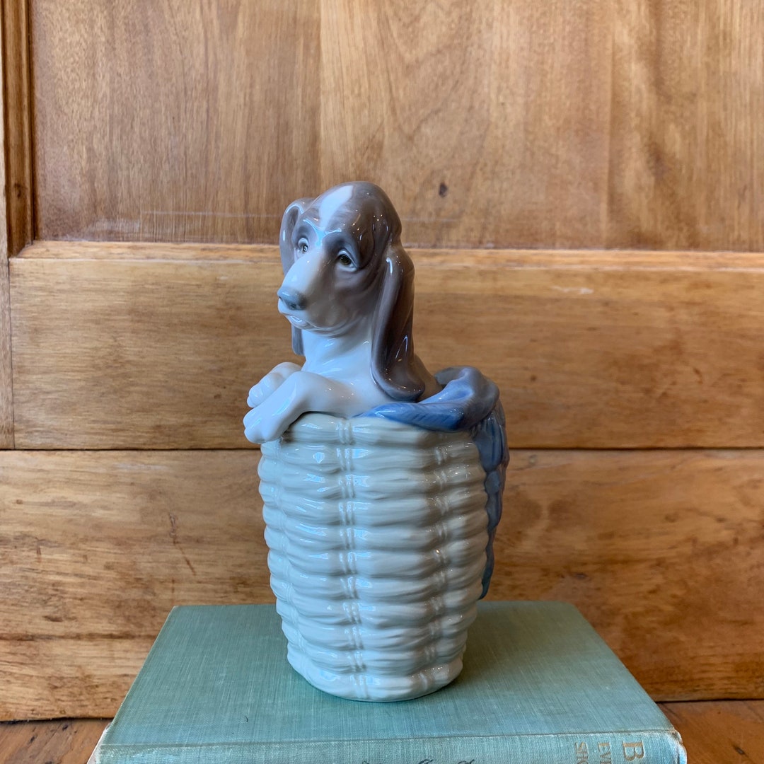 Vintage Lladro Dog in Basket Porcelain Figurine Made in Spain Marked J ...