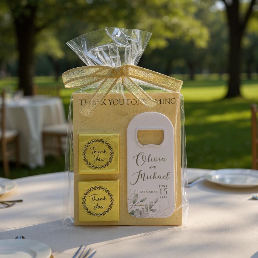 Wedding Favor Magnet With Gift Pack and Chocolate, Wedding Gift Pack ...