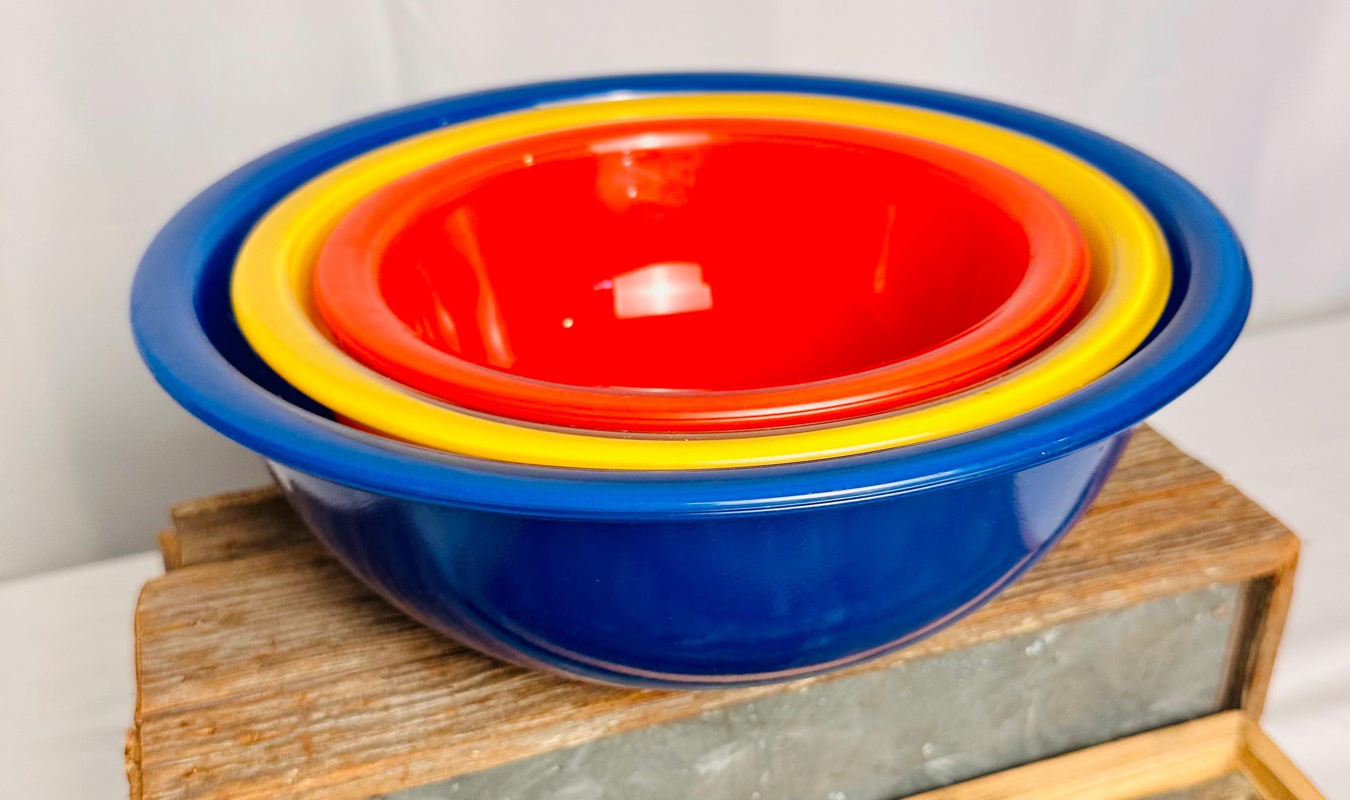 Pyrex 1980s Vintage Primary Color 3 Bowl Mixing Set, Clear Bottoms ...