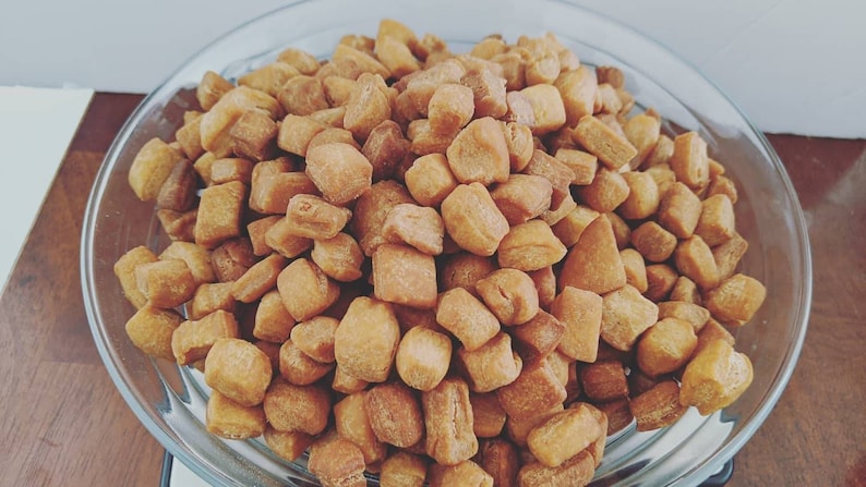 Chin Chin (achomo) Delicious Sweet Nigerian / Ghanaian Snack Food 1lbs ...