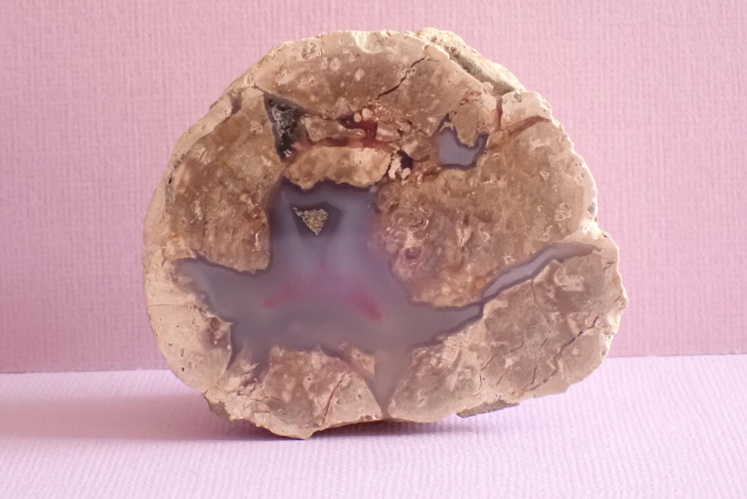 Australian Thunder Egg Half - Natural & Untreated Crystal - Queensland ...