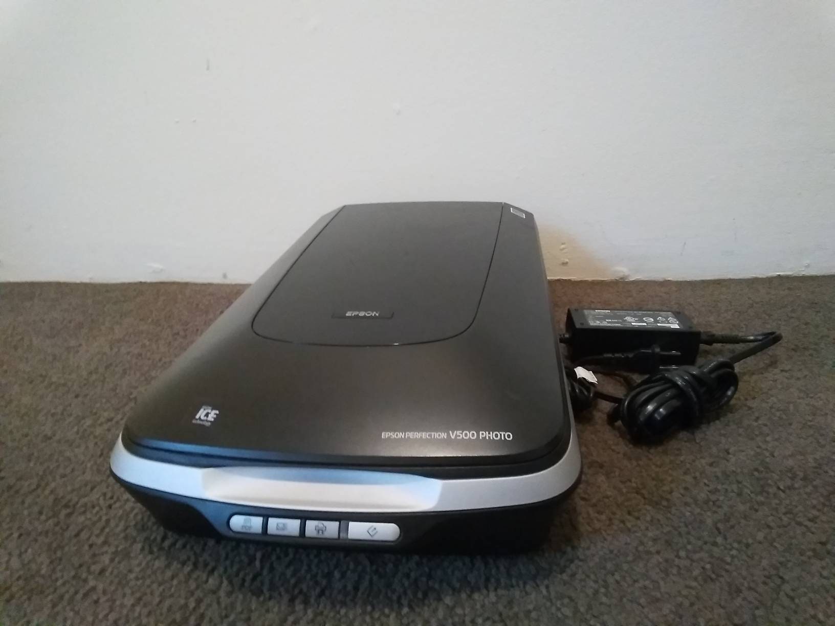 Epson Perfection V500 Photo Scanner Epson V500 Perfection Photo