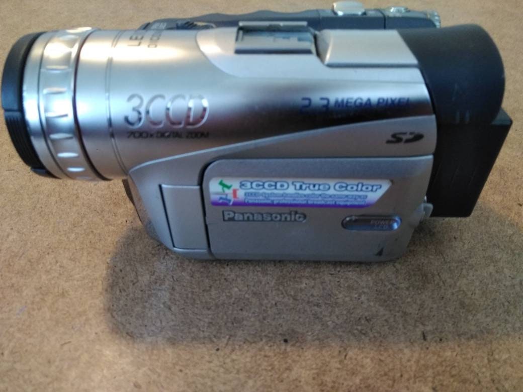 Panasonic Video Camera 3ccd