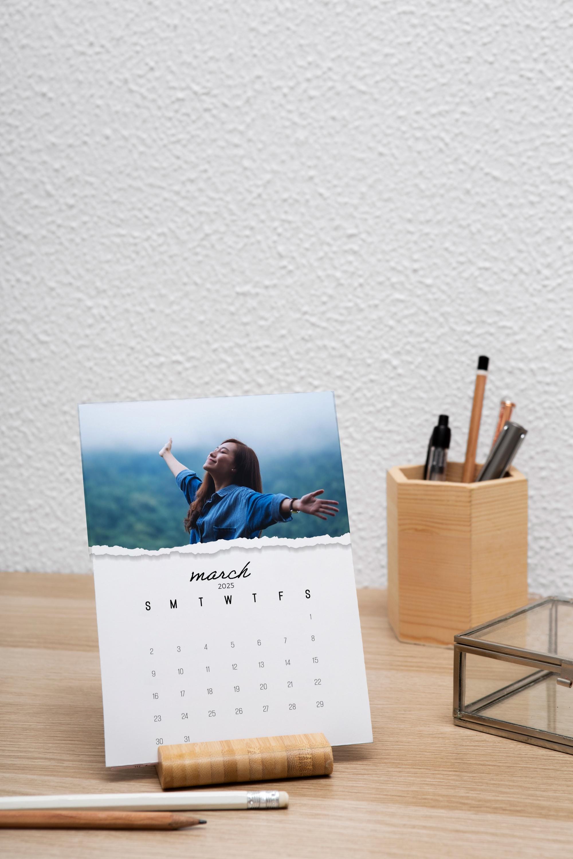 Editable Photo Calendar Template, 2025 5x7 Inch Desk Calendar, Custom ...