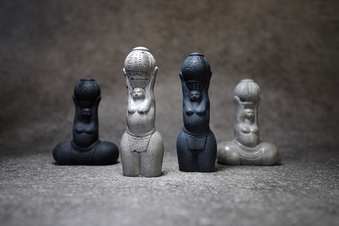 Primitive Goddess Figurine, Fat Woman Art, African Woman Statue, Tribal ...