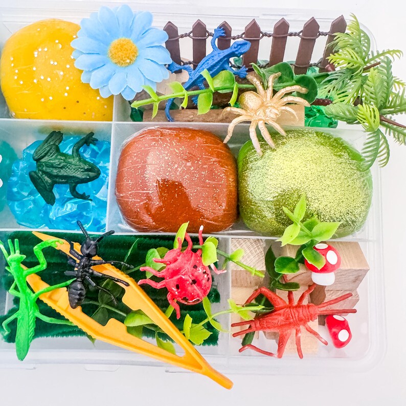 Bug Playdough Kit | Insect Sensory Bin | Montessori Fine Motor Toy ...