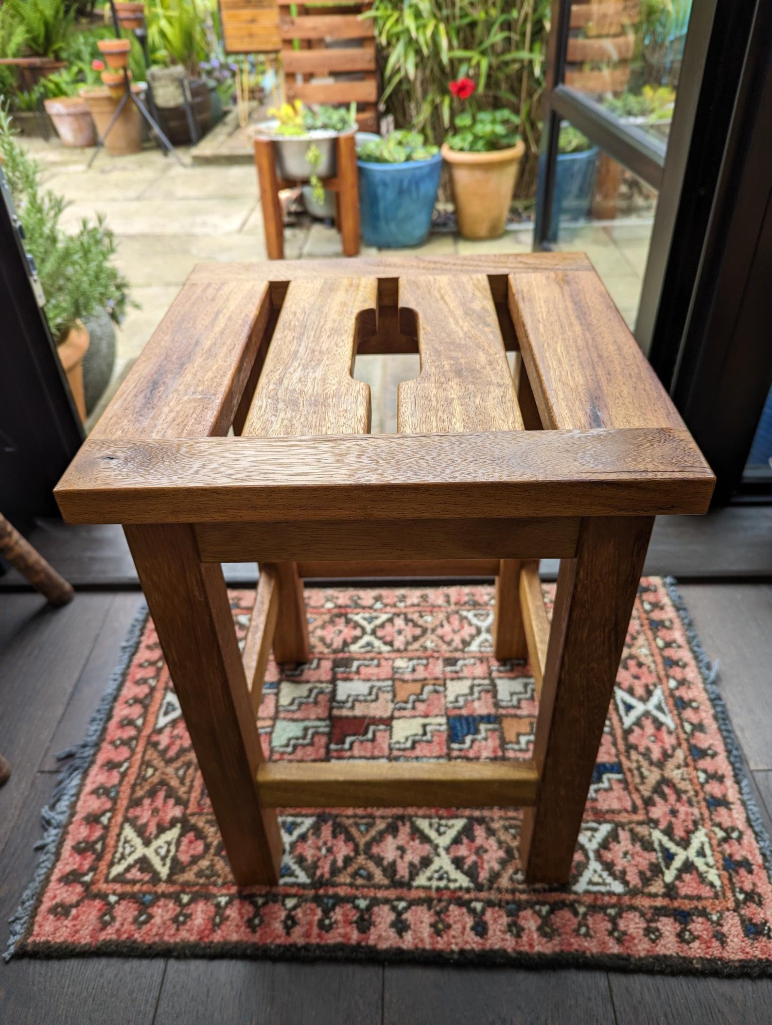 Wooden Stool DIY Woodworking Plans Traditional Style Easy Build Basic ...