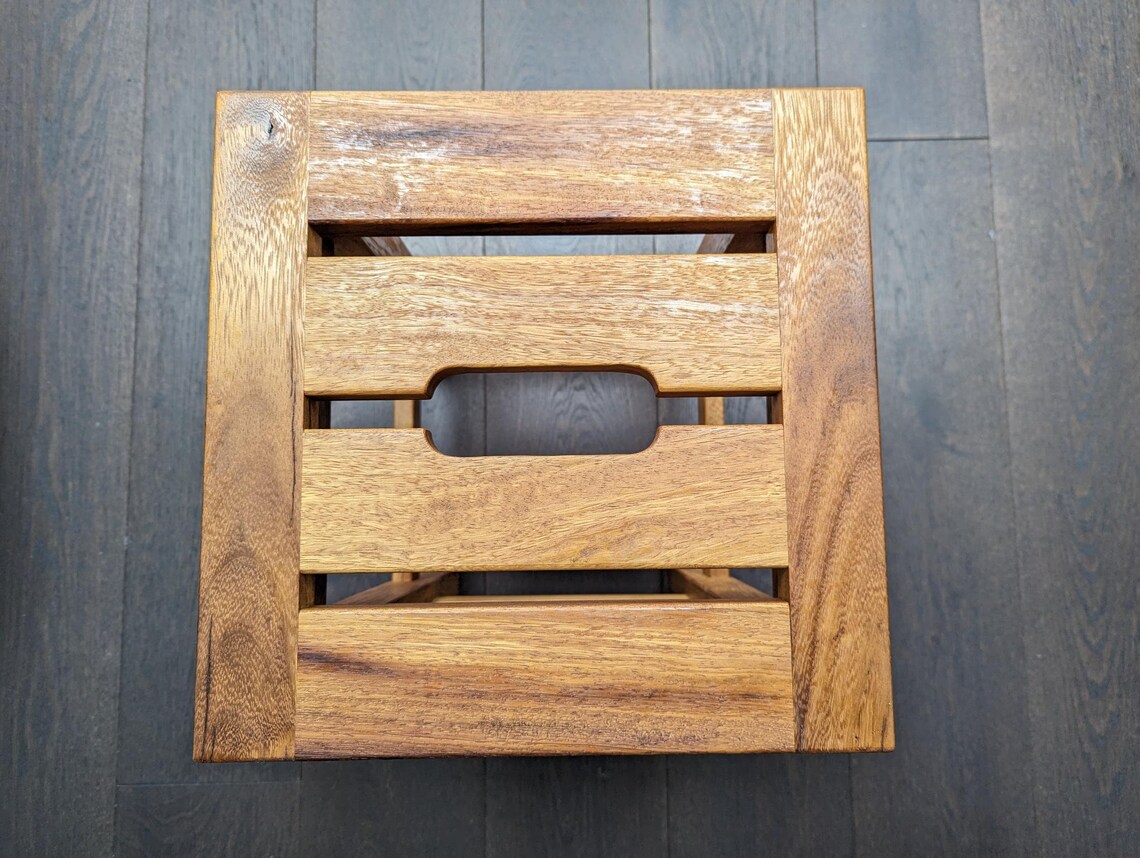 Wooden Stool DIY Woodworking Plans Traditional Style Easy Build Basic ...