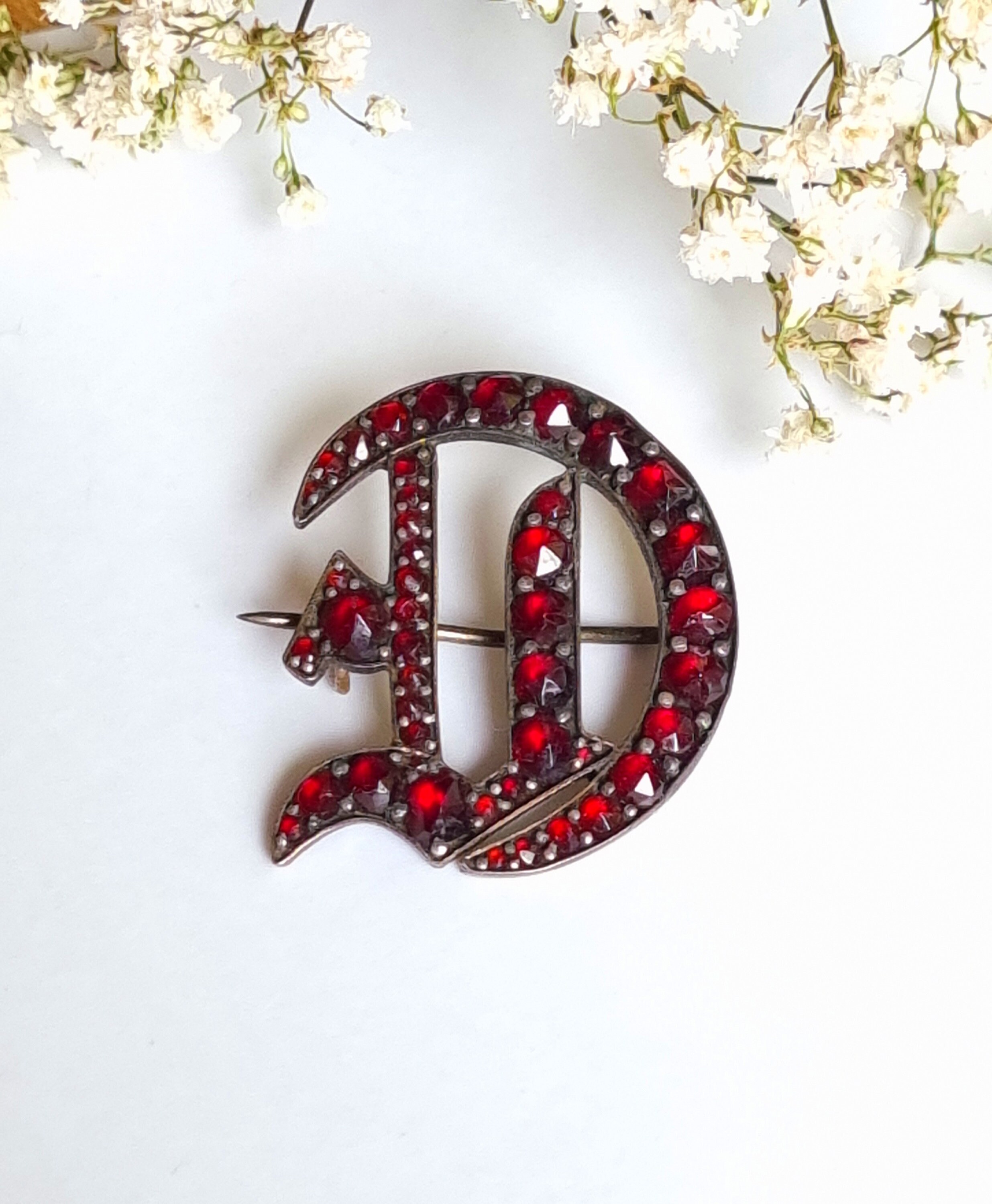 VICTORIAN Boho Garnet Initial Broche pierres antiques taille - Etsy France