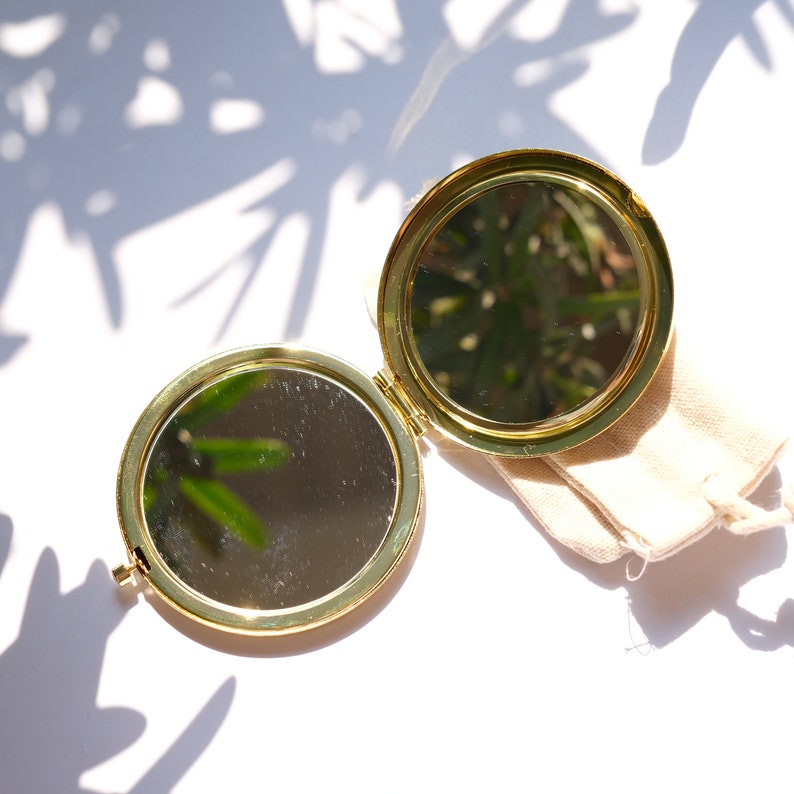 Handmade Pressed Flower Compact Mirror Bridesmaid Gift Real - Etsy