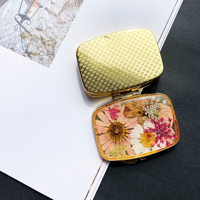 Pressed Flowers Pill Case Birth Control Pill Box Cute Pill - Etsy