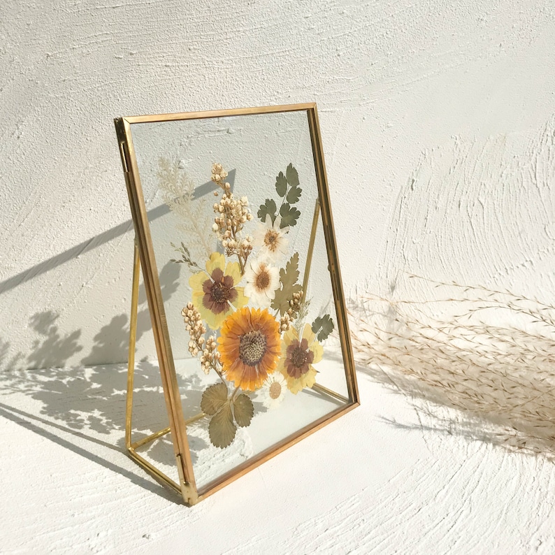 Pressed Flower Frame Pressed Flowers Art Flower Gift Botanical Art ...