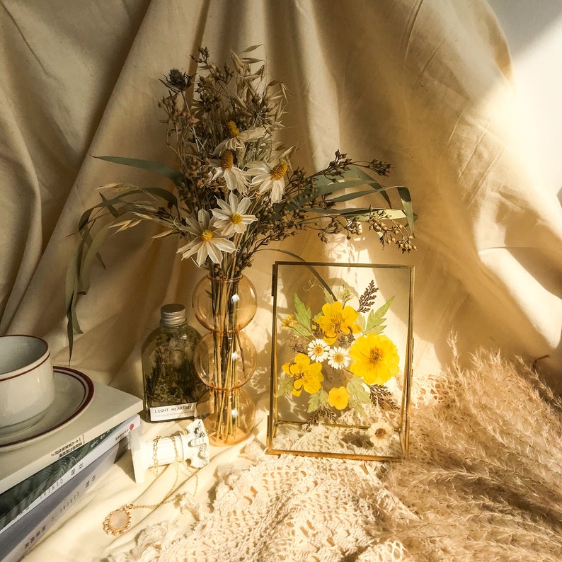 Pressed Flower Frame Pressed Flowers Pressed Art Flower Gift - Etsy