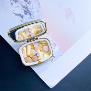 Pressed Flowers Pill Case Birth Control Pill Box Cute Pill - Etsy