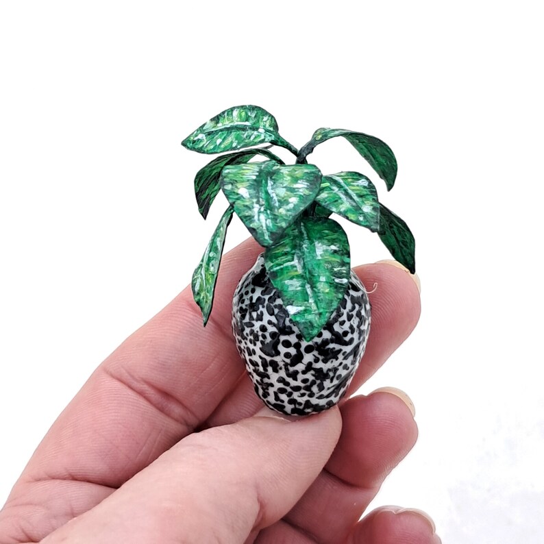 Dolls House Potted Plant, 1:12th Scale Miniature Plant, Chinese ...