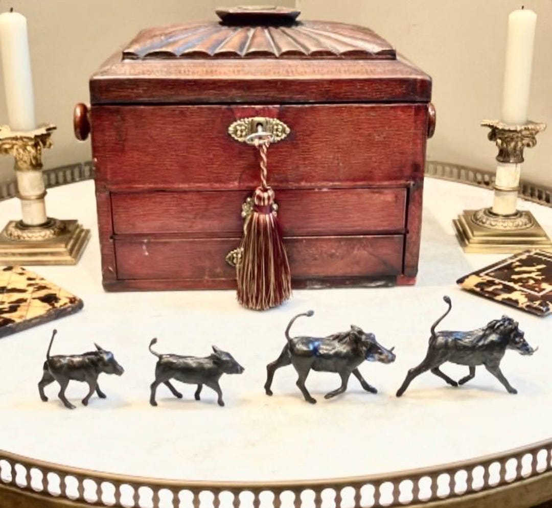Everyone Needs a Good“higgle”an Enchanting Solid Bronze Warthog Family ...