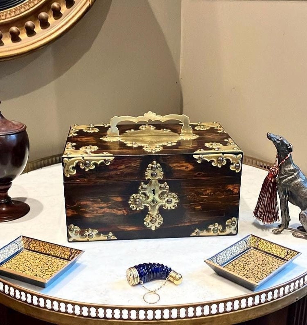 Spratt,please Fetch My Grand Antique Walnut Brass Bound Coromandel Box,sorry Lady Grantham I ...