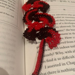 Lace Fan Bookmark Crochet Pattern: Beginner-friendly PDF (US & UK) - Etsy