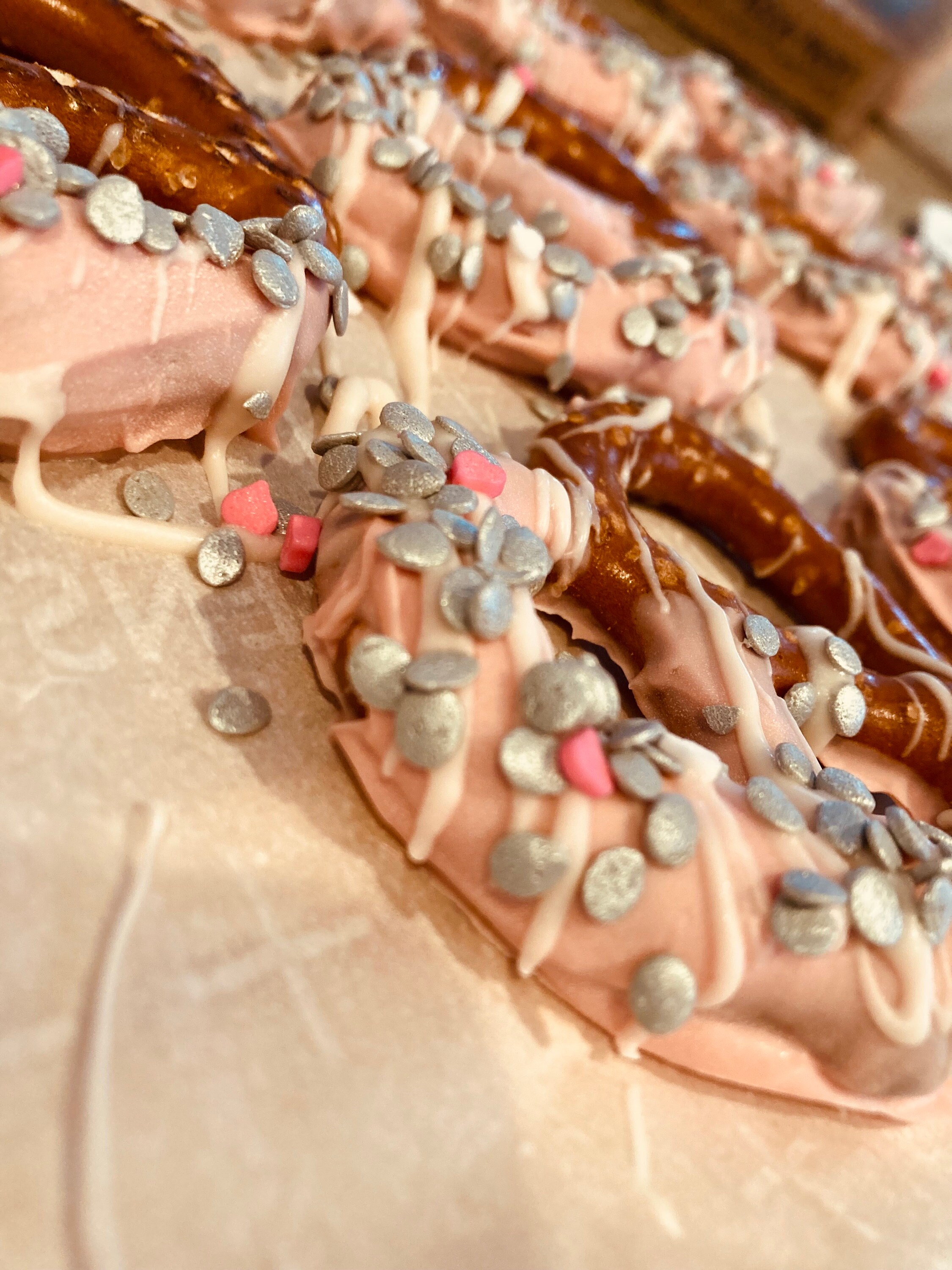 Twisted Pretzels_ Dipped Pretzels - Etsy