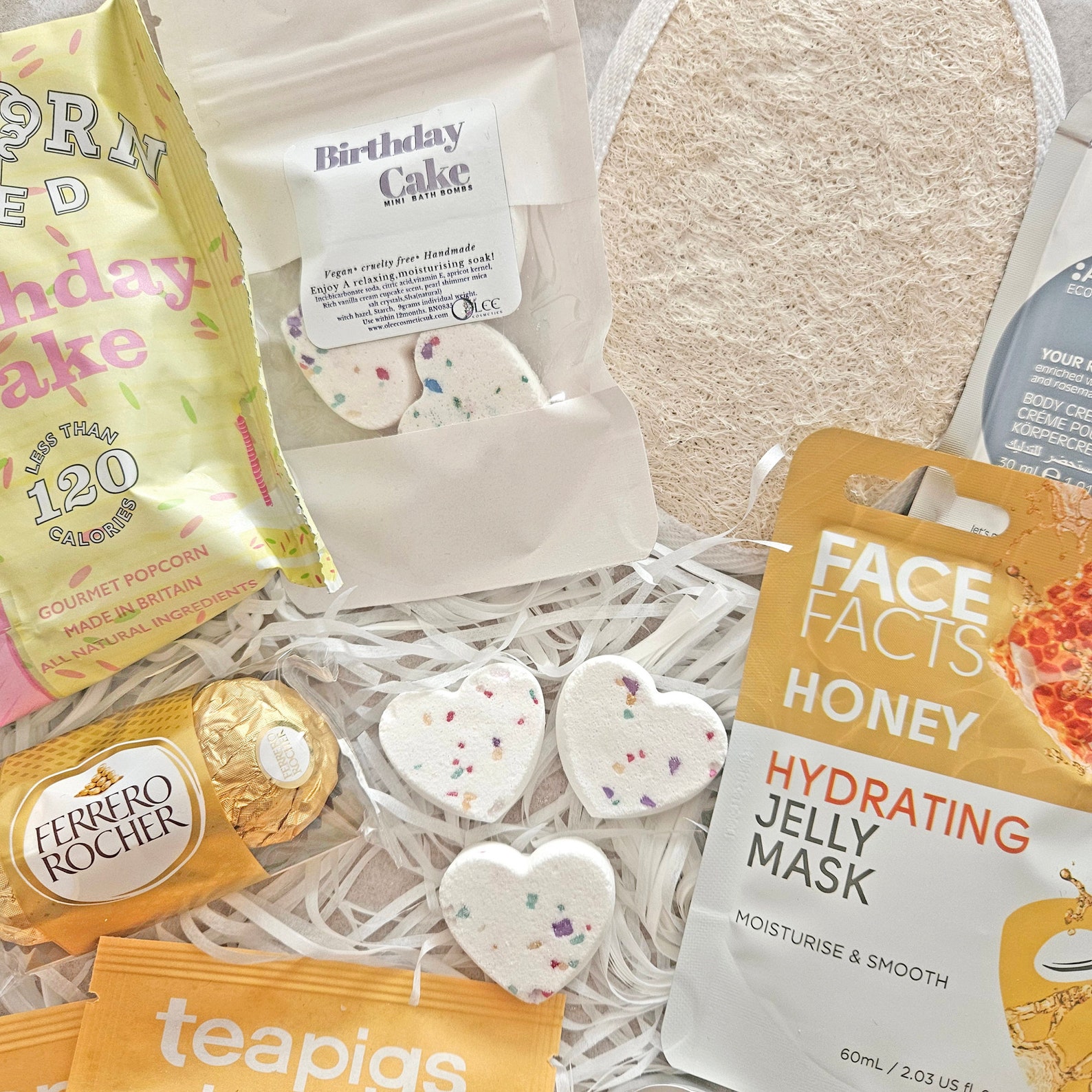 HAPPY BIRTHDAY Pamper Box, Pamper Gift Box for Her, Birthday Self Care ...