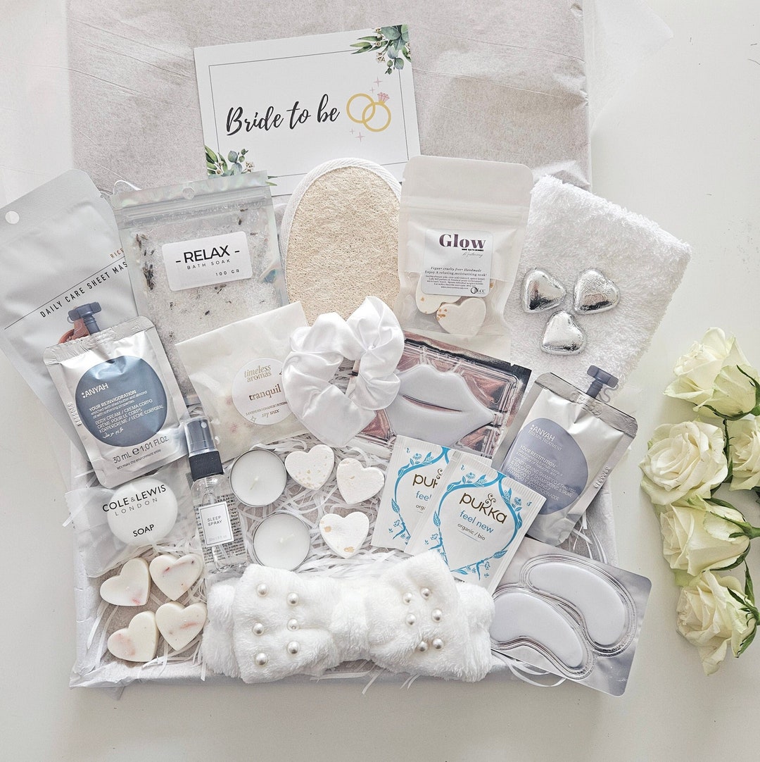 LUXURY WEDDING Spa Gift Box, Bride to Be Pamper Hamper Gift, Bridal ...