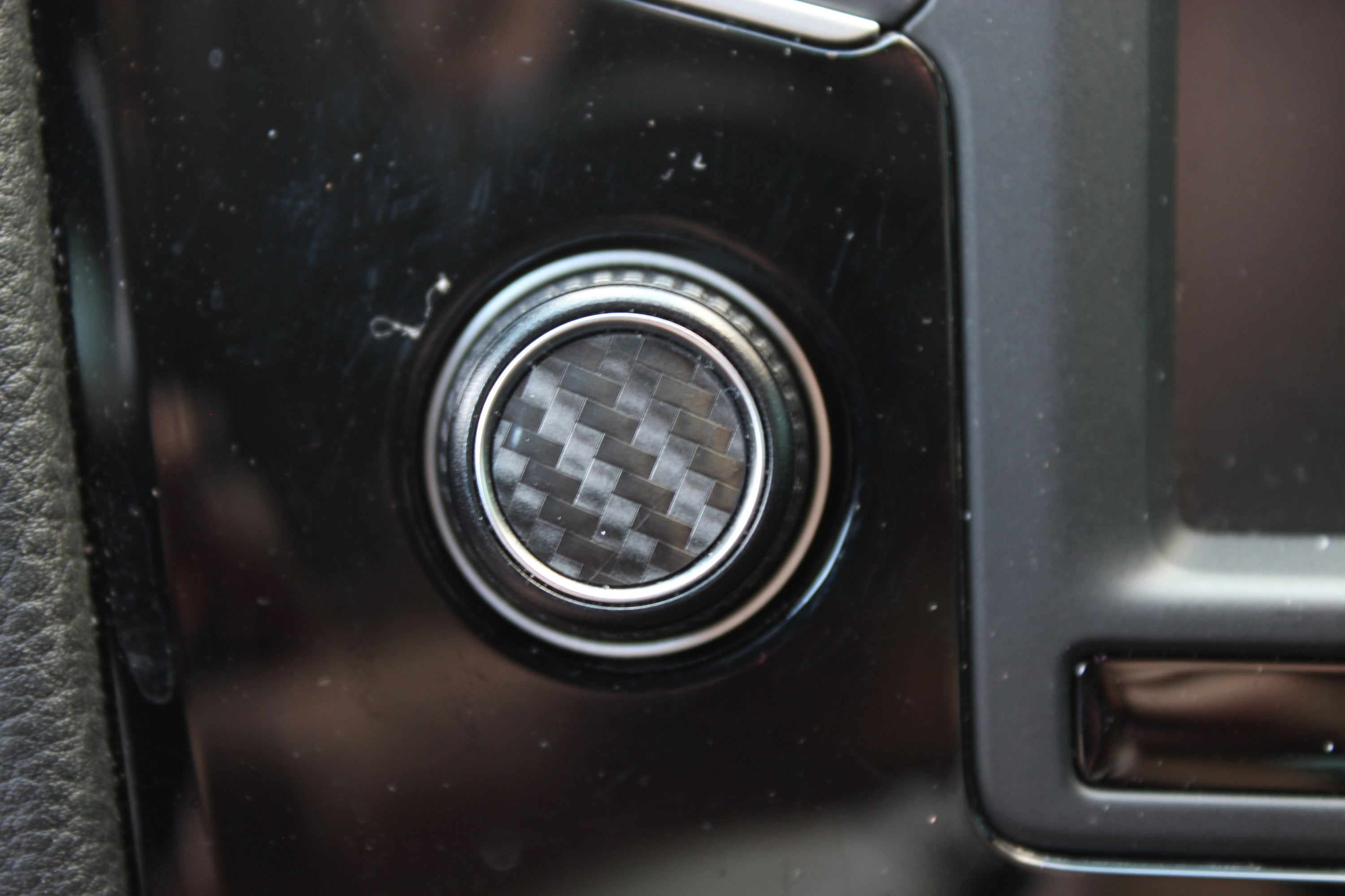 VW Golf MK7 GTI 3M 1080 Carbon Fiber Head Unit Power Button - Etsy Canada