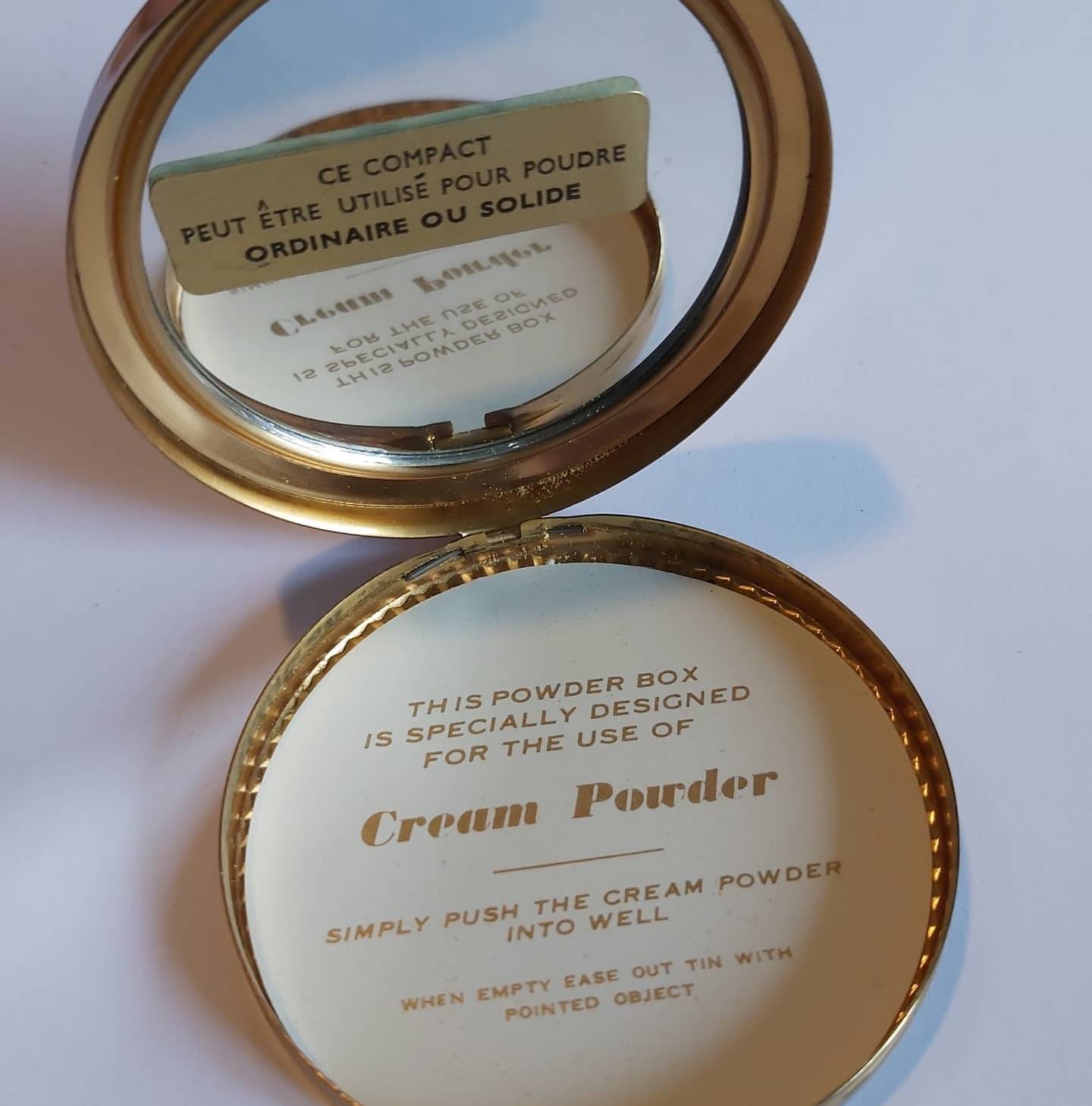 Mascot Circa 1960s Gold Powder Compact Loose Powder Compact - Etsy UK