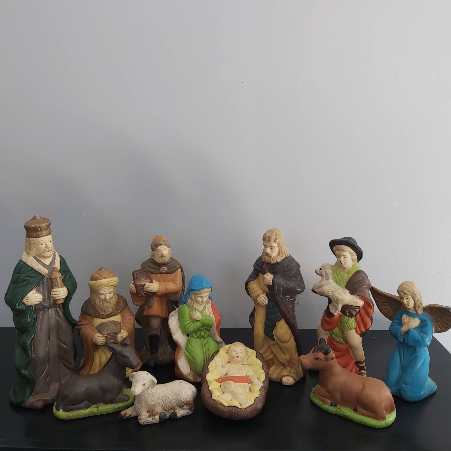 Italian Baby Jesus in Manger Ceramic Figurine - Etsy