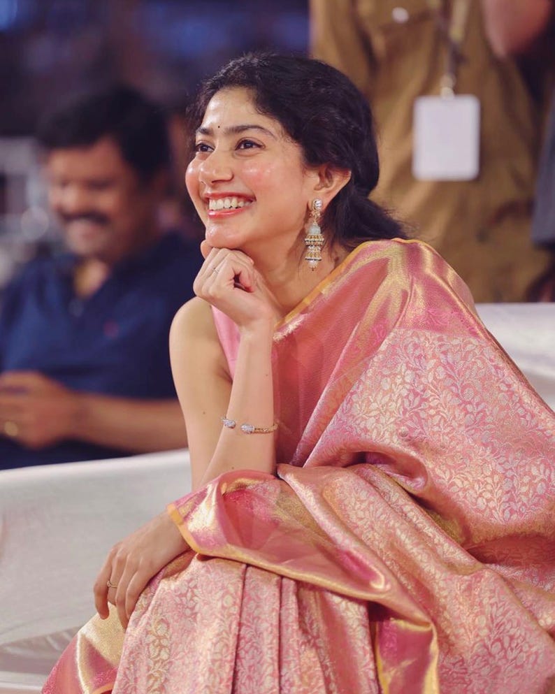 Sai Pallavi Inspired Pink Banarasi Tissue Silk Saree | Soft Silk Jaal ...