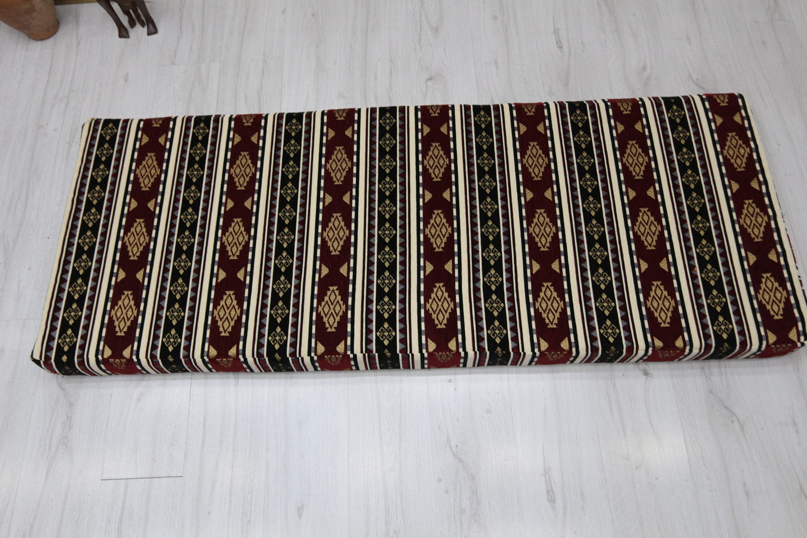 Red Cushion Arabic Majlis Sofa Set Floor Couch Floor Pillow | Etsy