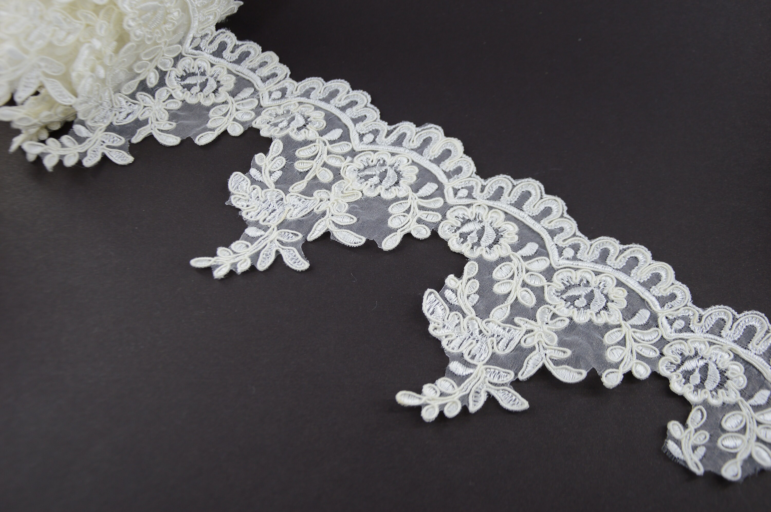 Ivory Alencon Lace Trim Luxury Floral Scalloped Wedding Lace Trim Retro ...
