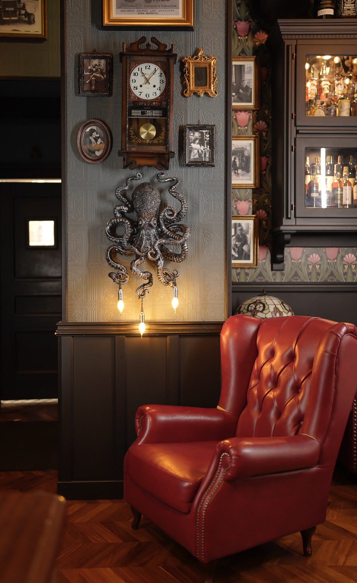 Kraken Wall Sconce Lovecraft Art Chandelier .octopus, Tentacle, Cthulhu ...