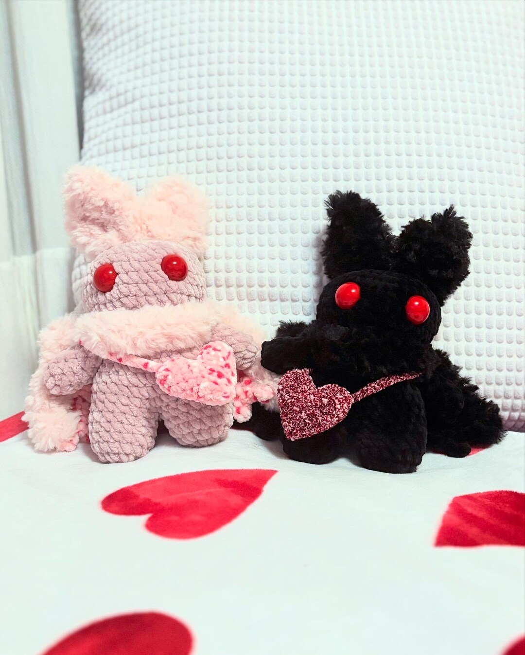 Mothman in LOVE! Crocheted Cryptid Plushy Couple - Etsy