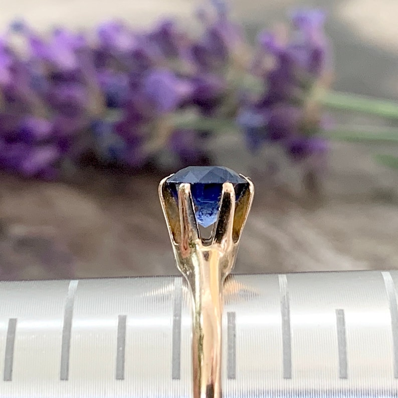 Late Victorian Solitaire Claw Prong Blue Sapphire 10K Gold Ring Size 7. ...