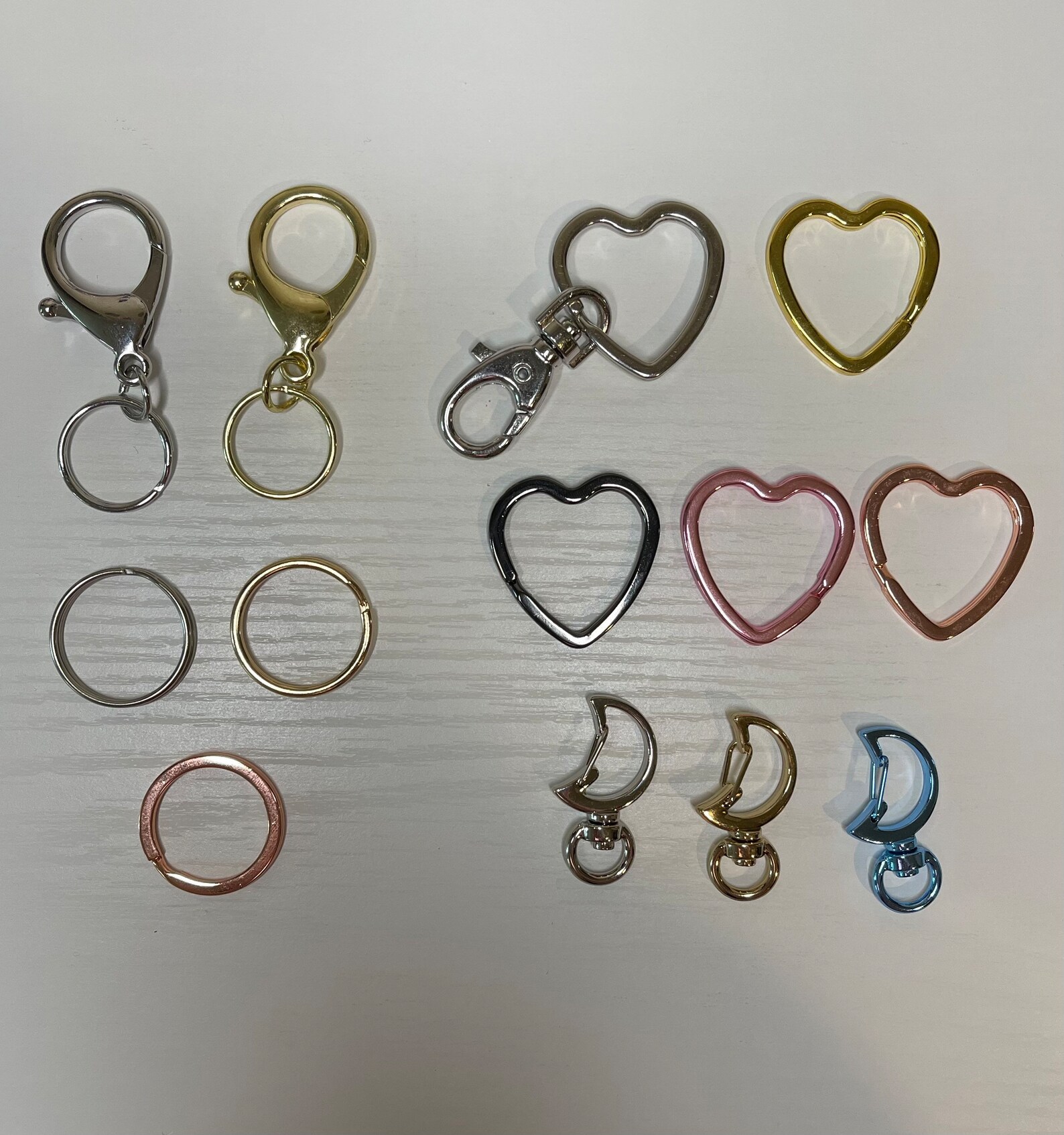 Handmade Resin Letter U Keychain - Etsy