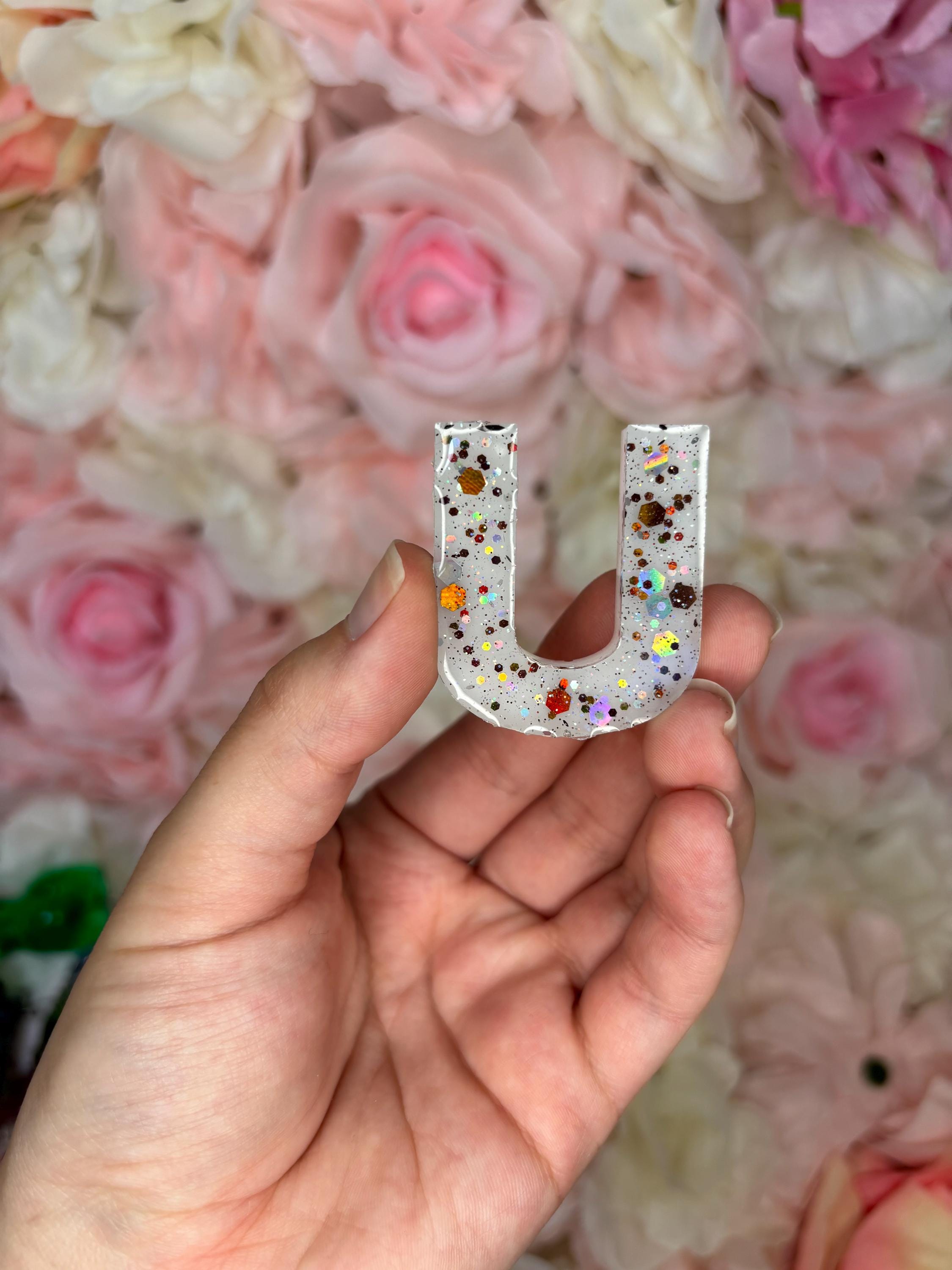 Handmade Resin Letter U Keychain - Etsy