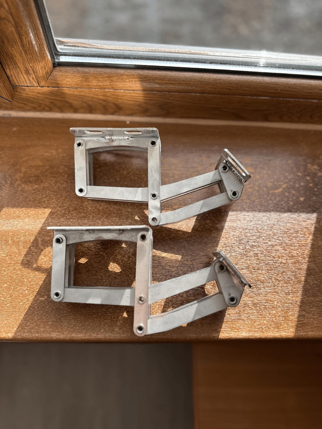 Durable Articulated Scissor Hinges for Heavyweight Swing Doors Heavy ...