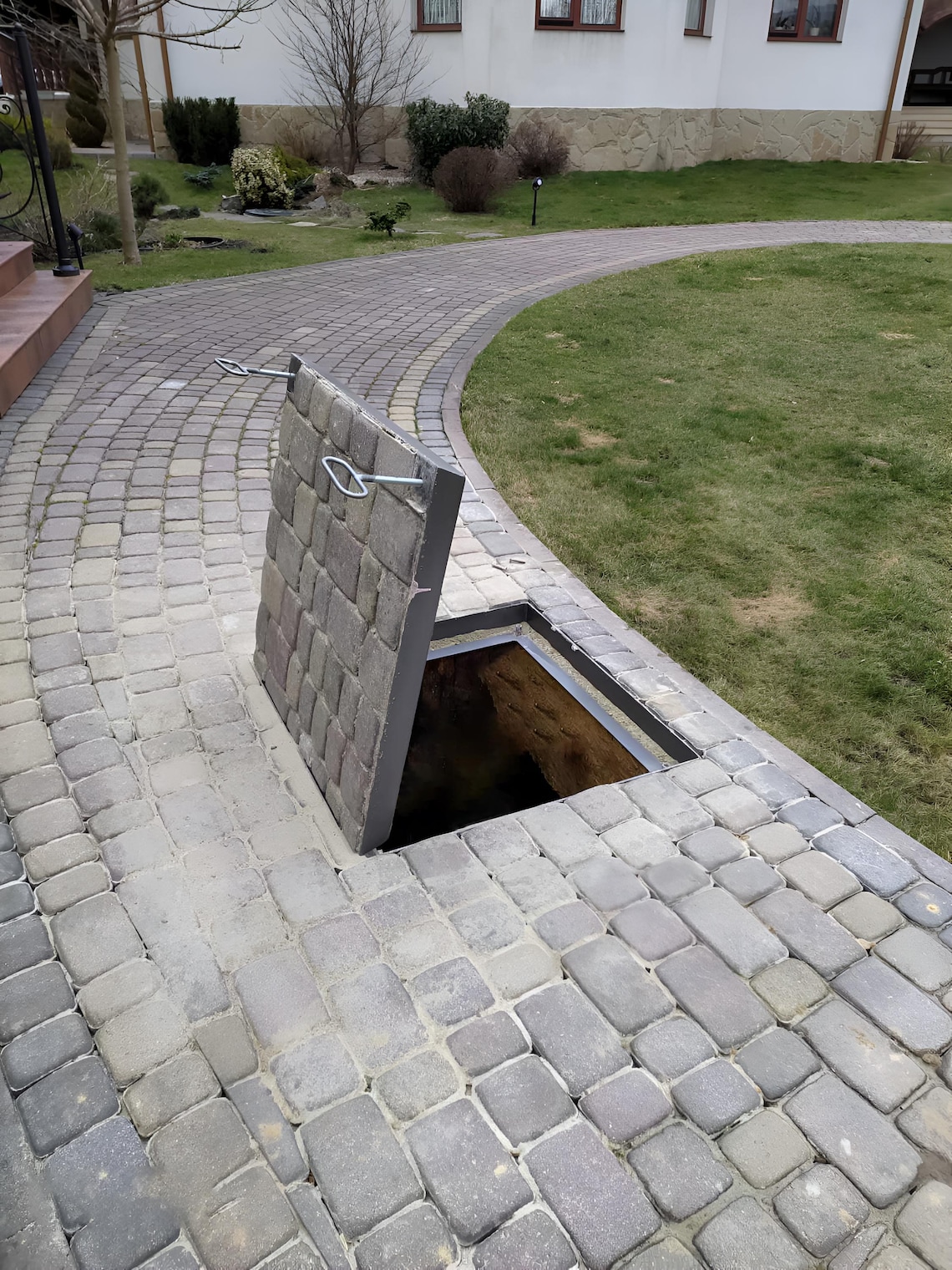 Pavers Access Hatch for Cellar and Basement Utility Hatch for Sidewalk ...