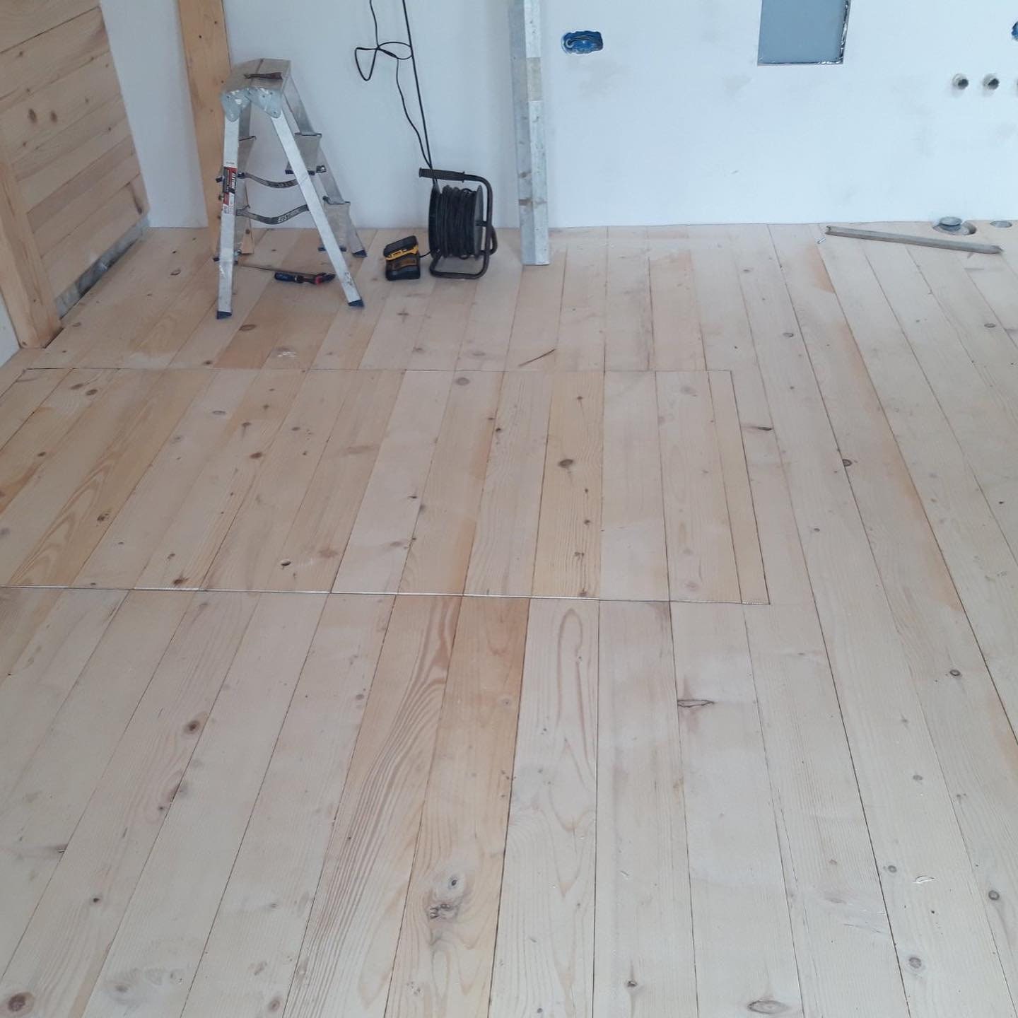 Custom Hatch Door for Easy Cellar and Basement Access Invisible Floor ...