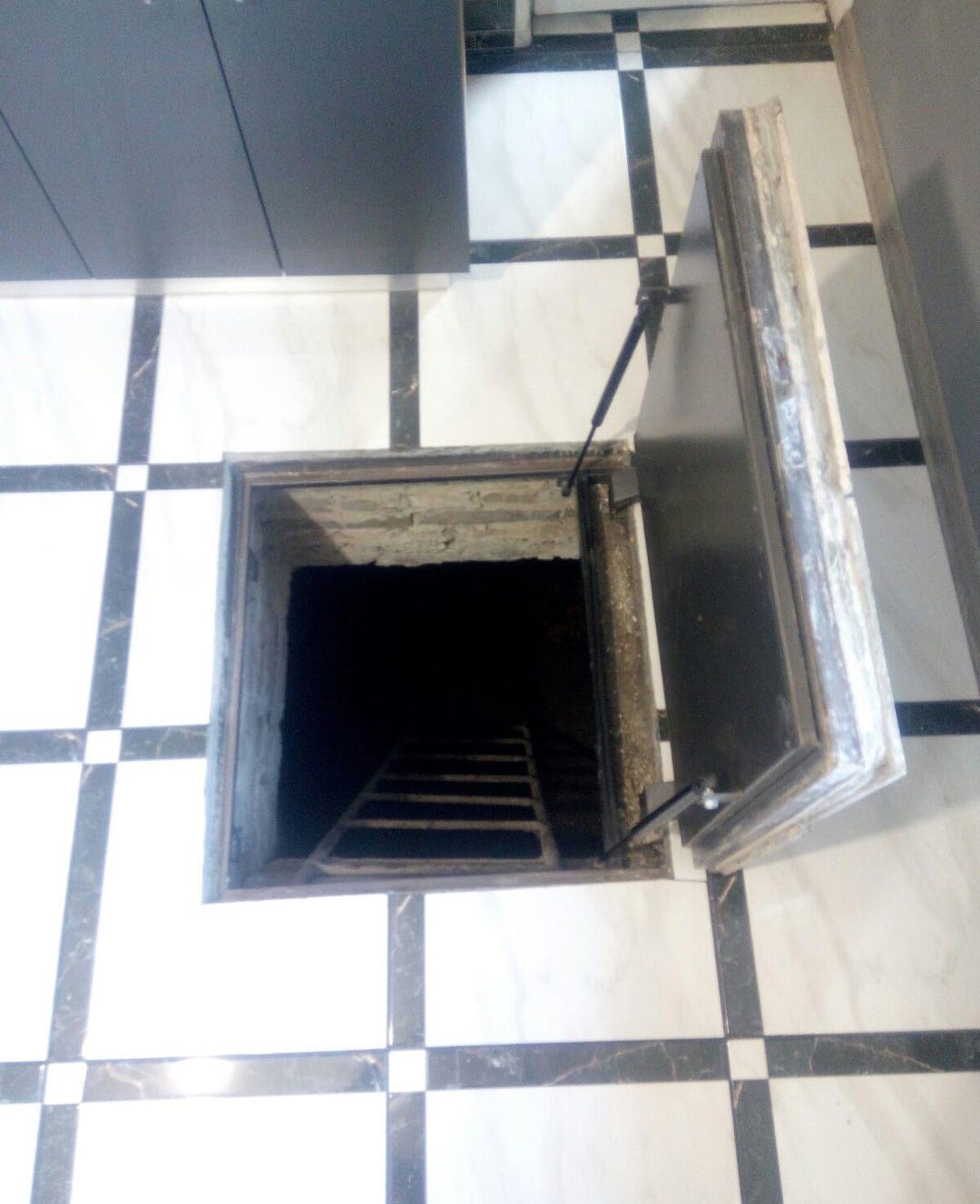 Hidden Metal Trapdoor for Floor & Roof, Gas Strut Cellar Hatch, Custom ...