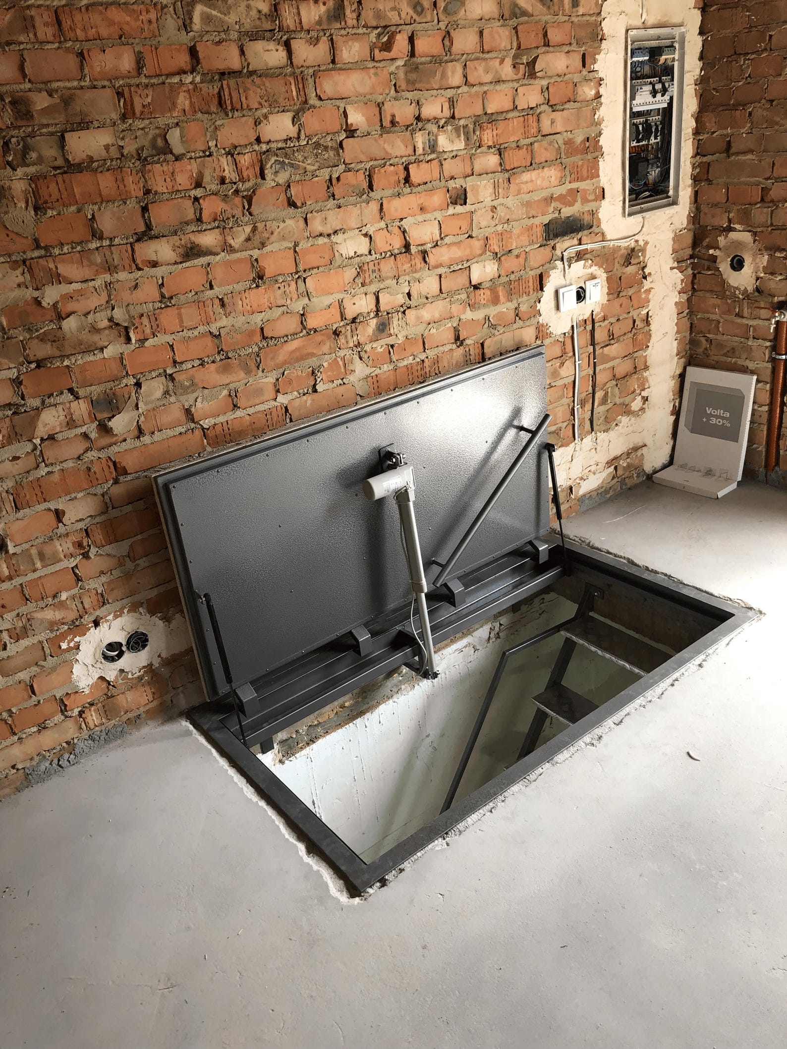 Electric Trapdoor With Remote Control Cellar and Basement Hatch Door ...
