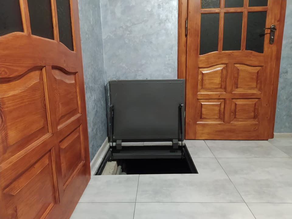 Swimming Pool Access Hatch in Ceramic Tile Floor Insulated Trap Door ...