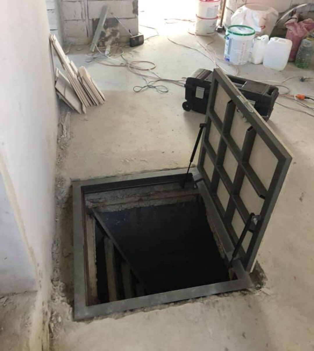 Metal Floor Hatch Bespoke Access Hatch Cellar Hatch Basement Hatch ...