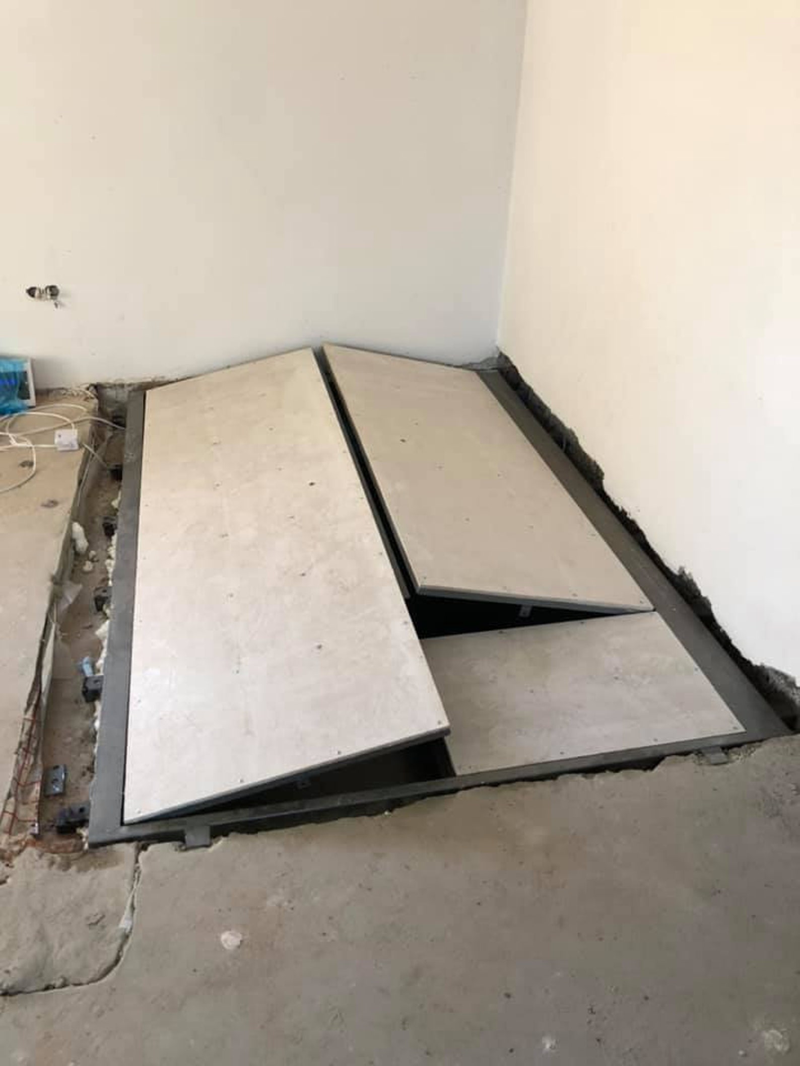 Double Leaf Door for Cellar and Basement Access Floor and Attic Hatch ...