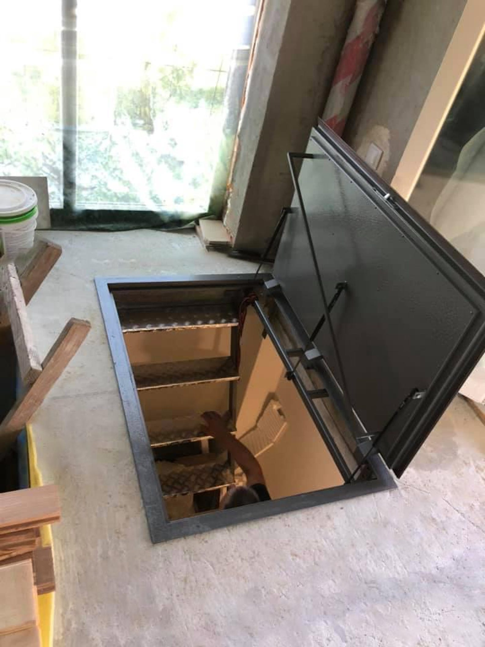 Custom Access Hatch for Laminate or Ceramic Floor, Manhole Hatchway ...