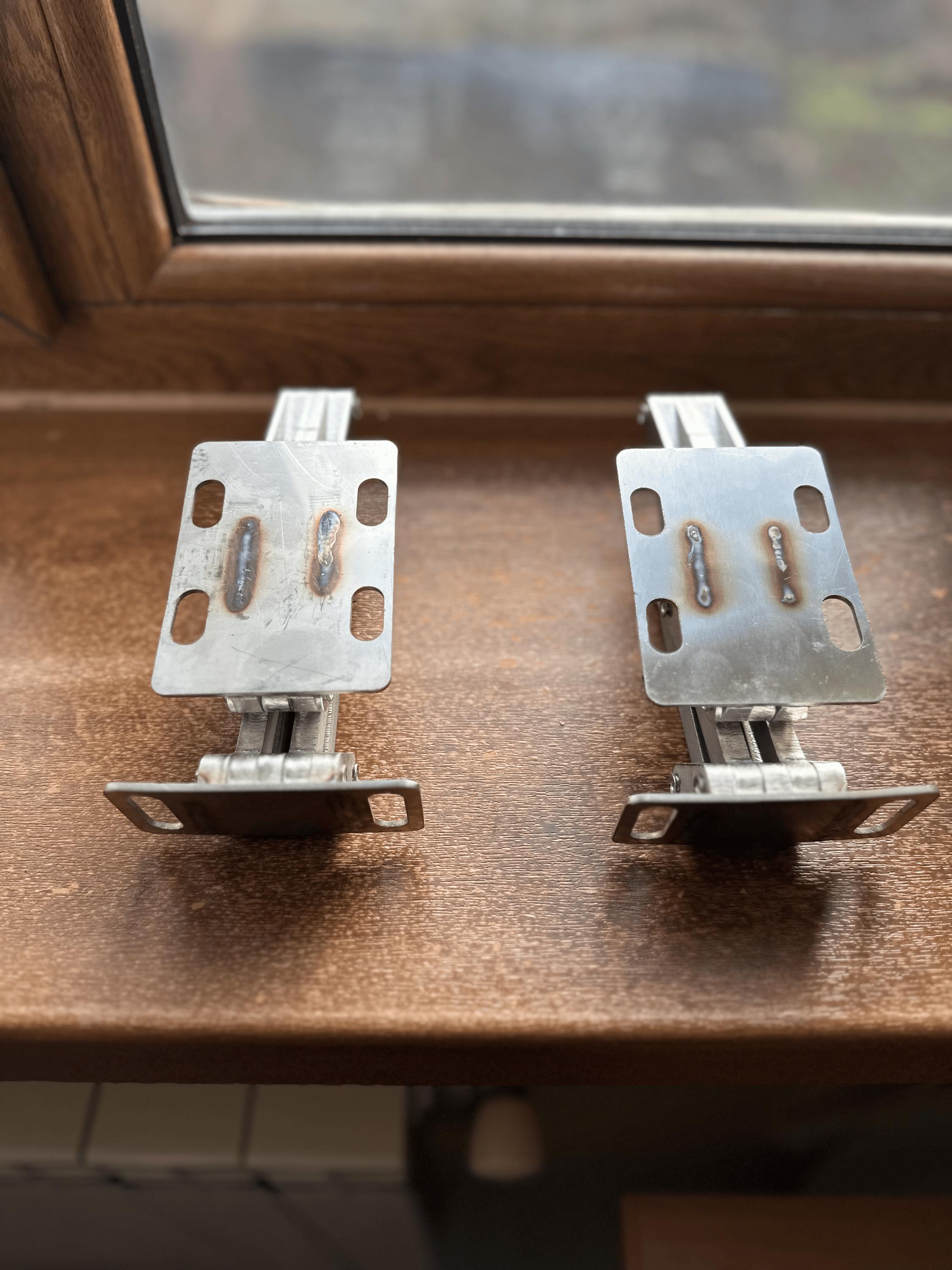 Durable Articulated Scissor Hinges for Heavyweight Swing Doors Heavy ...