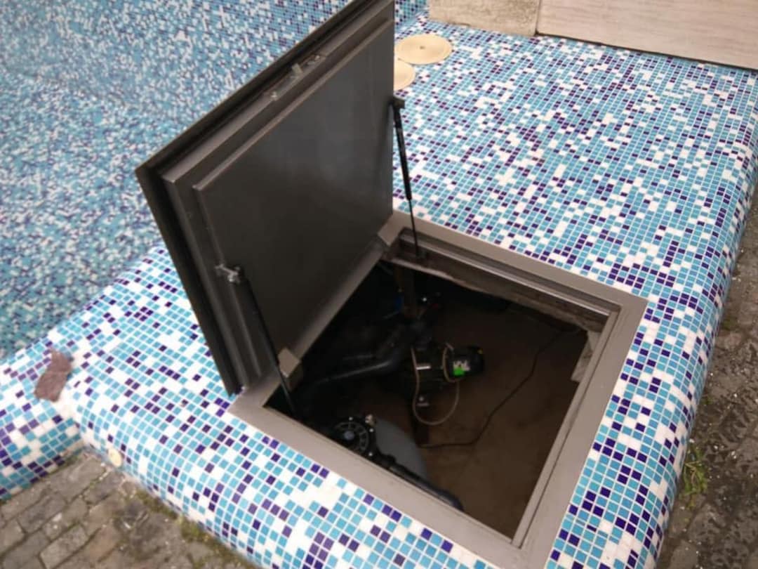 Swimming Pool Access Hatch in Ceramic Tile Floor Insulated Trap Door ...