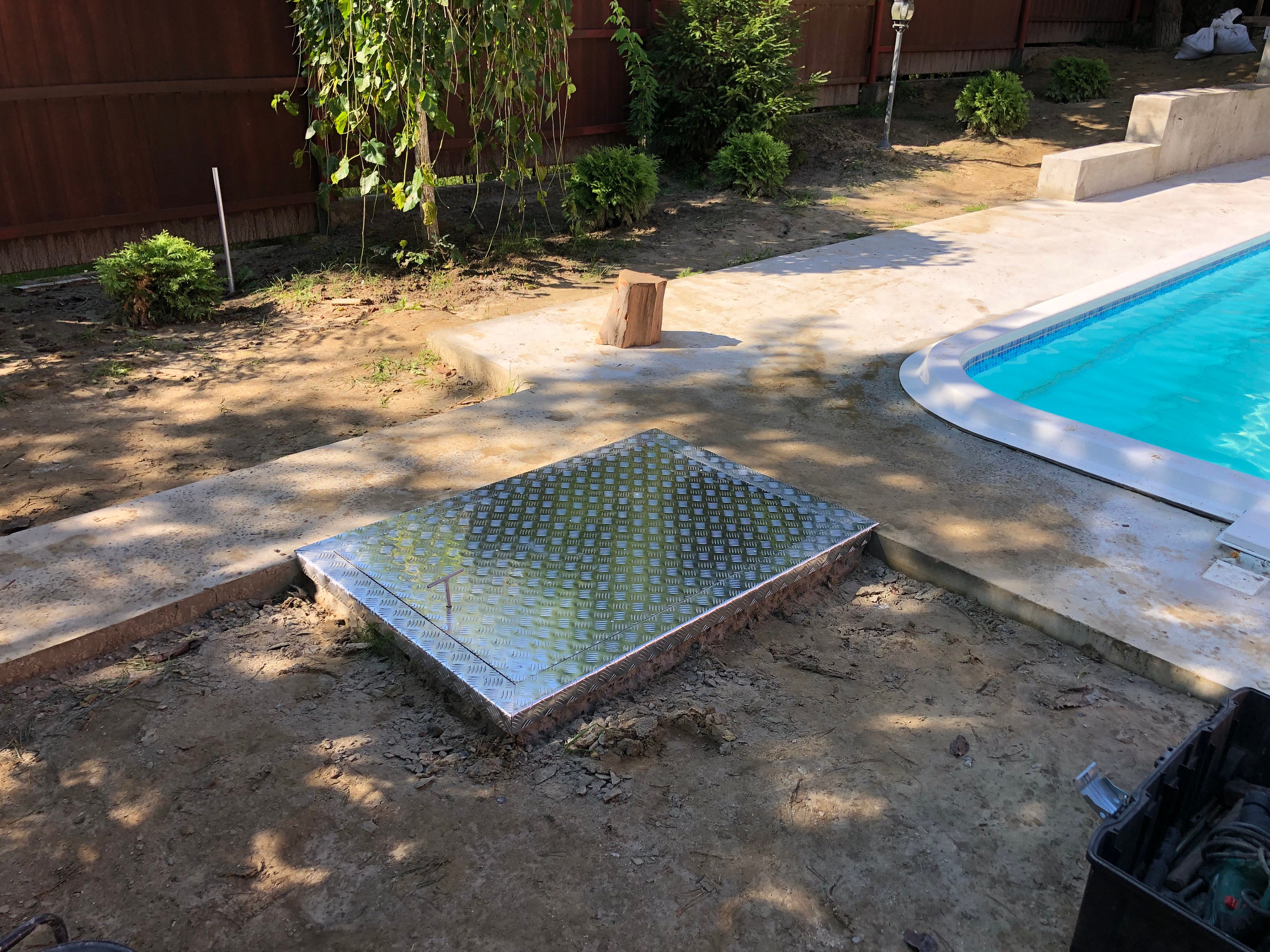Swimming Pool Utility Hatch to Sewer or Plumbing Hatchway Custom Floor ...