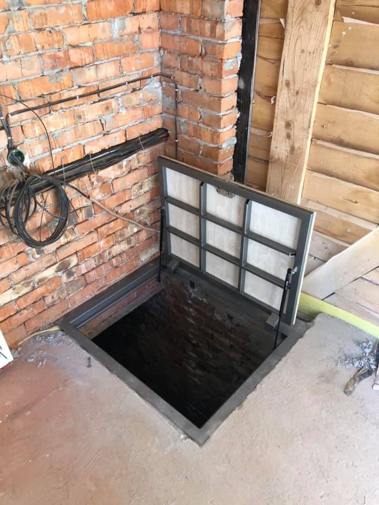 Floor Hatch Door 800600 Mm Custom Access Hatch for Cellar and Basement ...