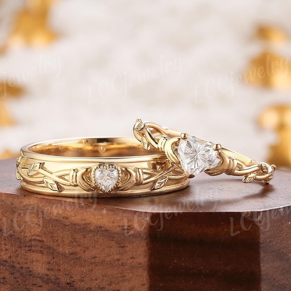 Custom Claddagh Ring - Etsy